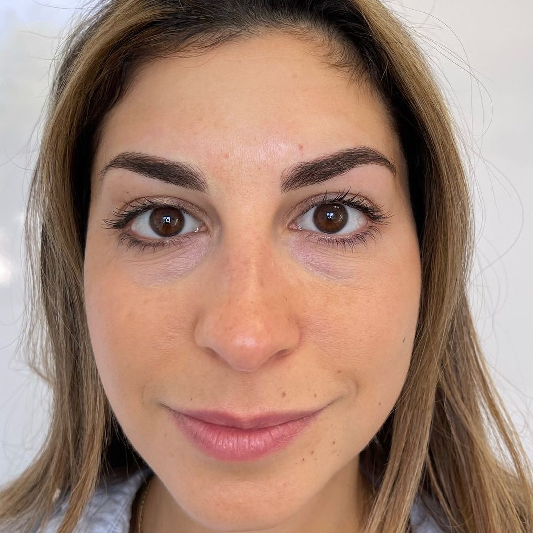 Luscious thick natural brows - Sian Dellar Luscious thick natural brows - Sian Dellar
